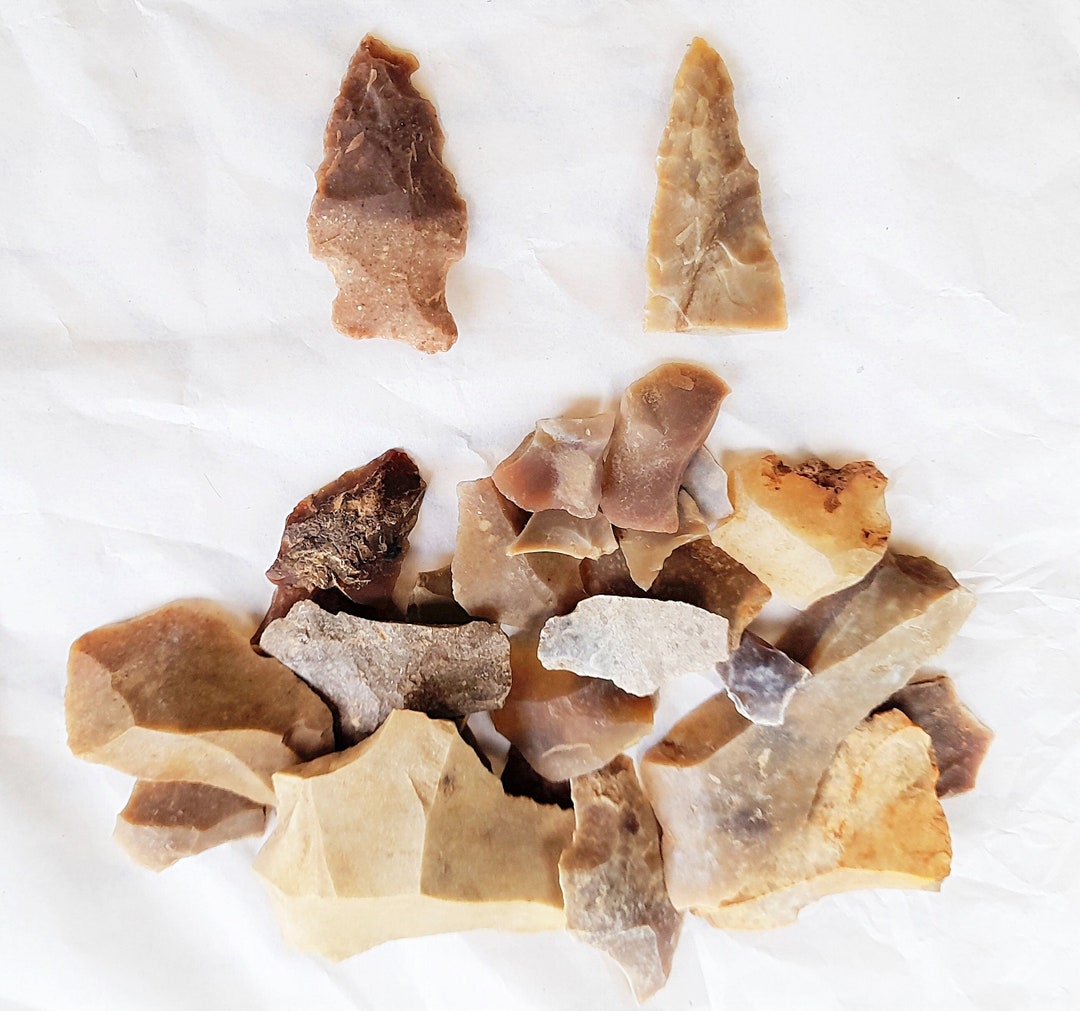 Pedernales Point Arrowhead + Extras, Items From Prehistoric Texas ...