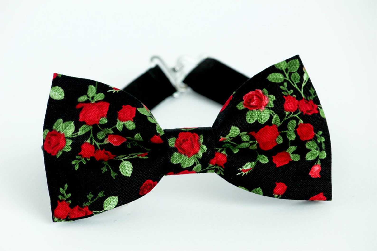 Mens Black Floral Bow Tie, Red Roses Bowtie, Groomsmen Bow Tie and ...