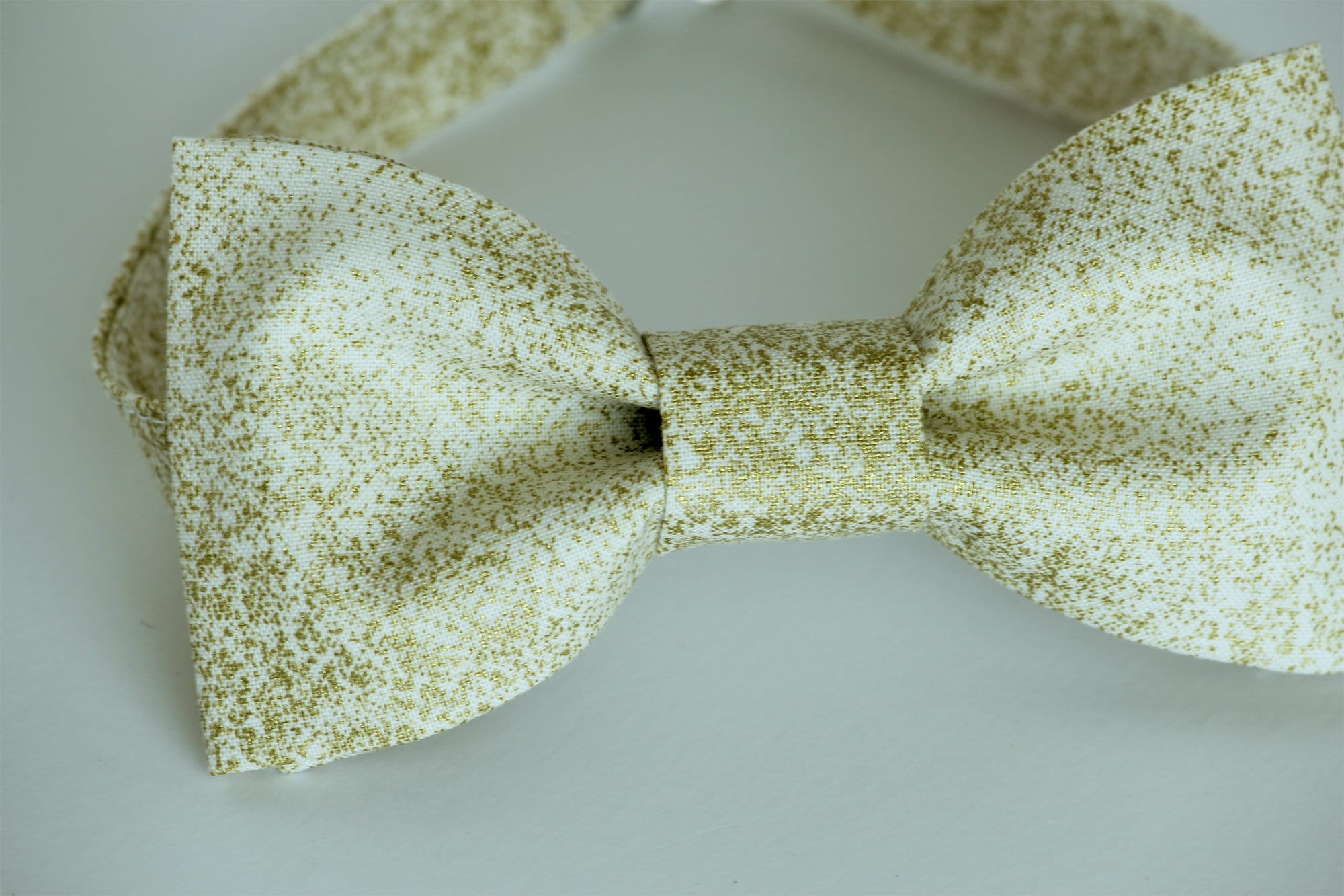 Ivory Gold Bow Tie Shimmer Gold Bow Tie Golden Sparkle Bow | Etsy