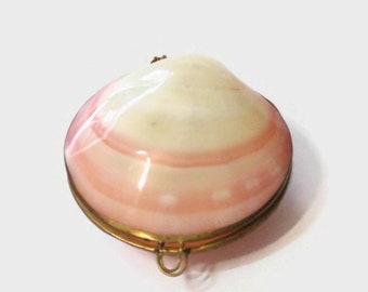 Shell Pill Box - Etsy