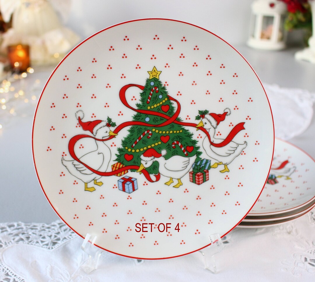 Christmas Plates, Set of 4 Cake Plates, Vintage Plates, Christmas Gift ...