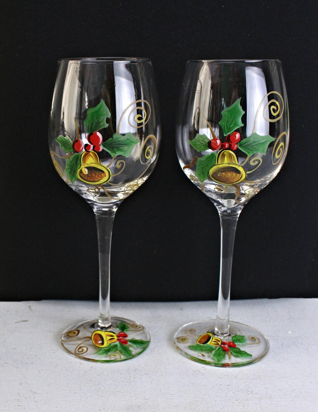 Hand Painted Wine Glasses, Christmas Drinkware, Gingle Bell Holly ...