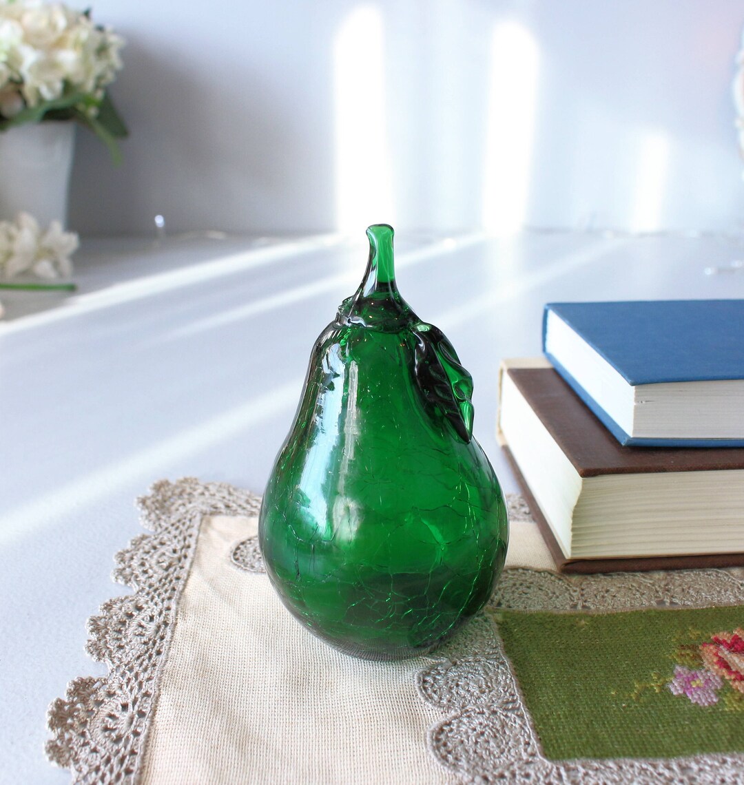 Green Glass LEFTON Pear Figurine, Hand Blown Hollow Glass, Pear Shaped ...