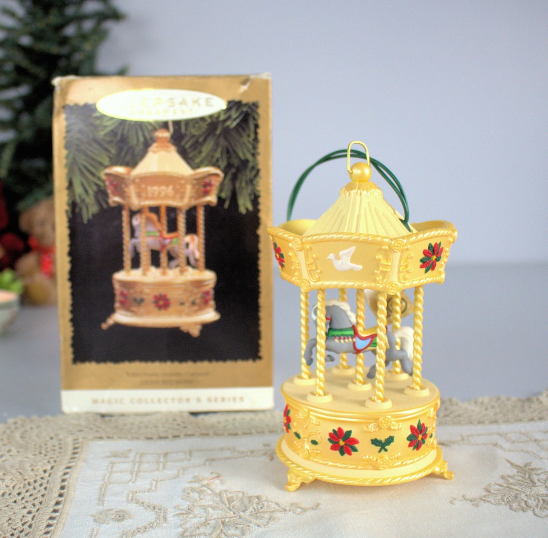 Vintage Musical Carousel, Tobin Fraley Holiday Carousel, Light & Music ...
