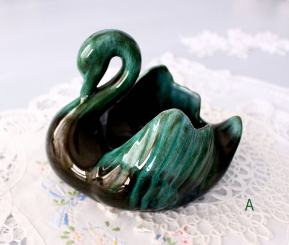 Home Décor Home & Living 2 Big Swan Figurines Blue Mountain Swans Green ...