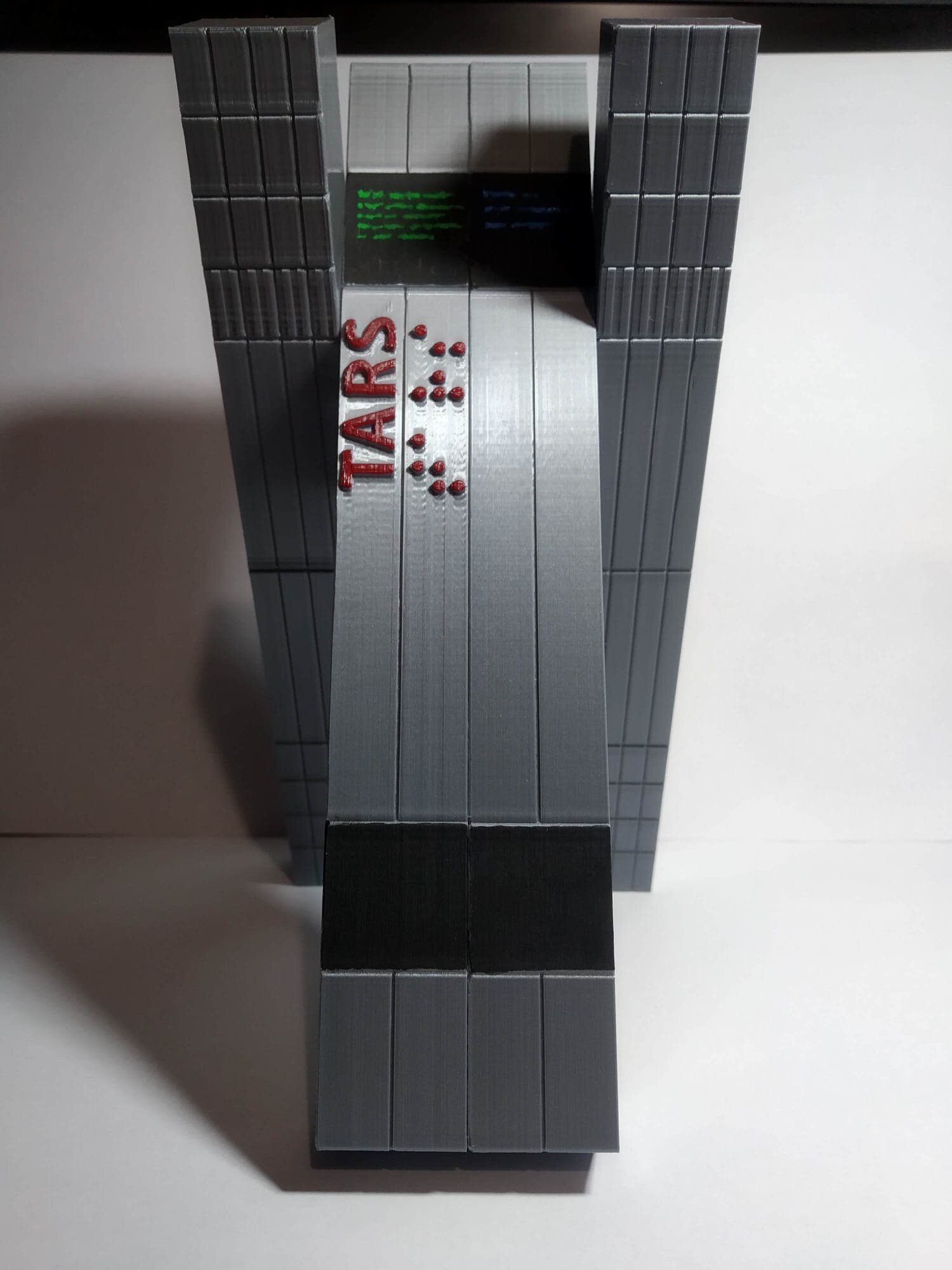 Interstellar Tars Figure