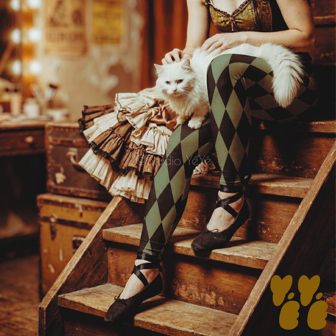 HARLEQUIN DIAMOND Leggings - Olive Green / Retro Circus Theme, Crown ...