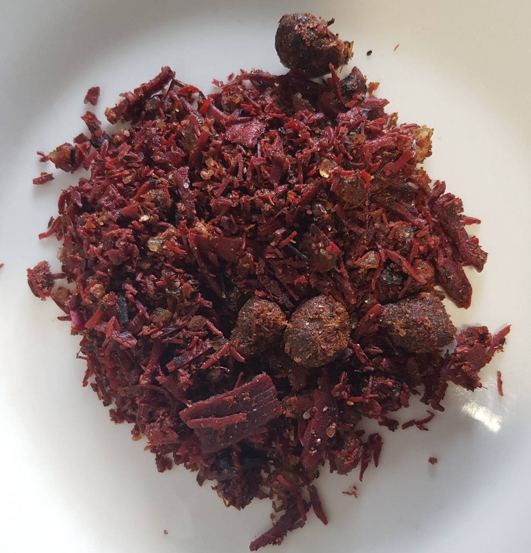 Handmade Sudanese Authentic Oud Bakhoor – Sandalwood & Oud Fragrance - Etsy