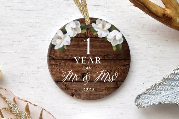 1 Year Anniversary Gift Anniversary Gifts for Couples Mr and Mrs Ornament First Year Married Christmas Ornament One Year Anniversary Etsy UK