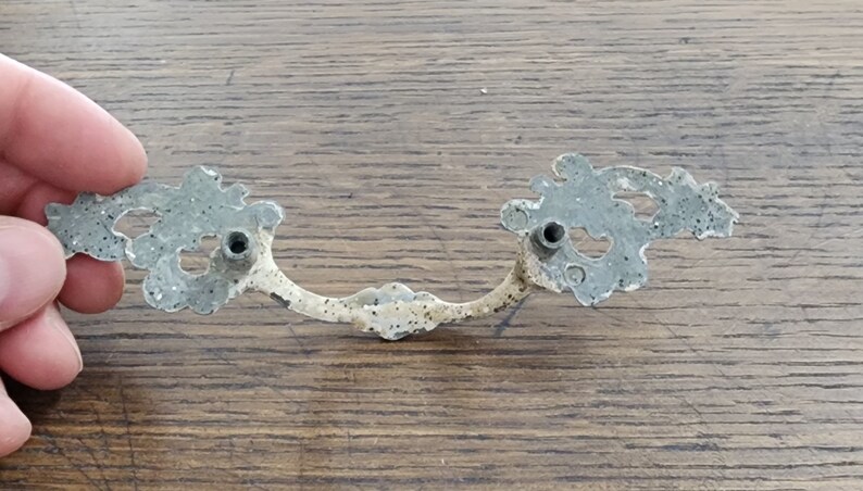 French Provincial Drawer Pull - Etsy