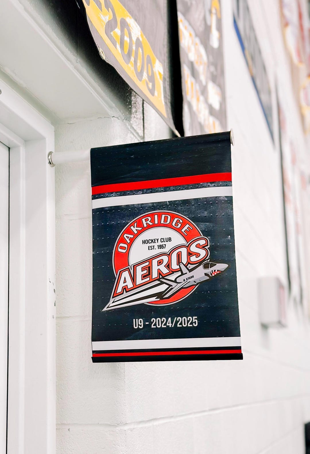 Sports Team Banner Flag With Pole | Travel Team Sign | Hockey Locker ...