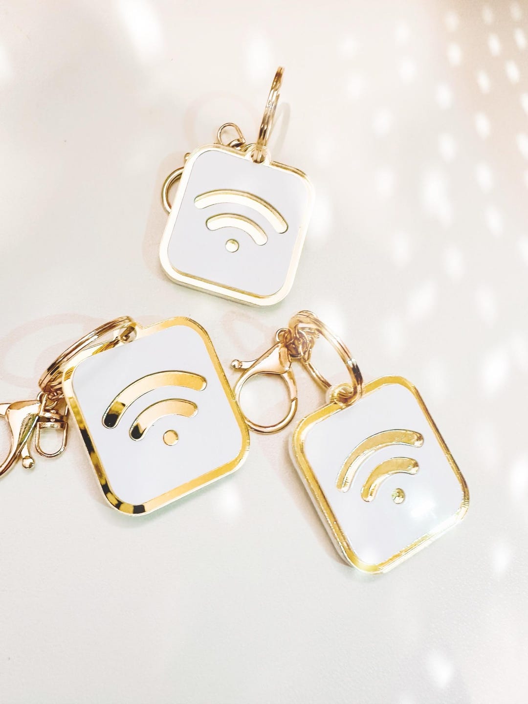 NFC Chip Technology Keychain, Custom Logo Keychain, Instagram , Name ...