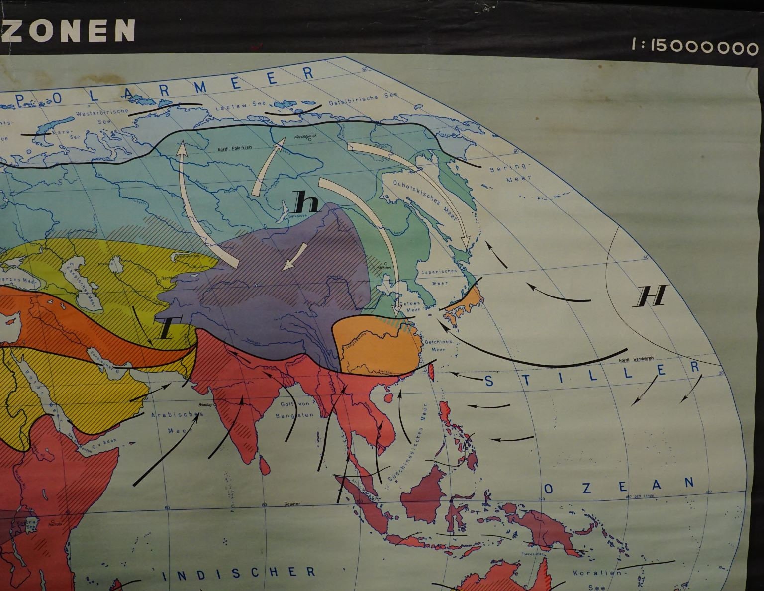 Pull-down Mural Wall Chart Poster Geography World Map the Earth Climate ...