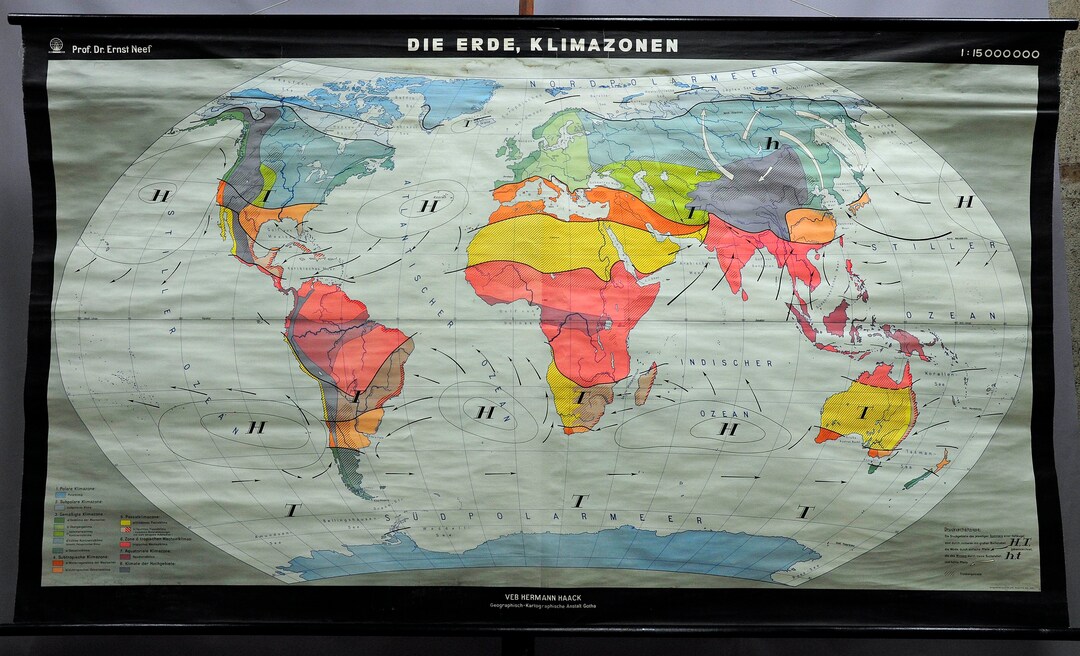 Pull-down Mural Wall Chart Poster Geography World Map the Earth Climate ...
