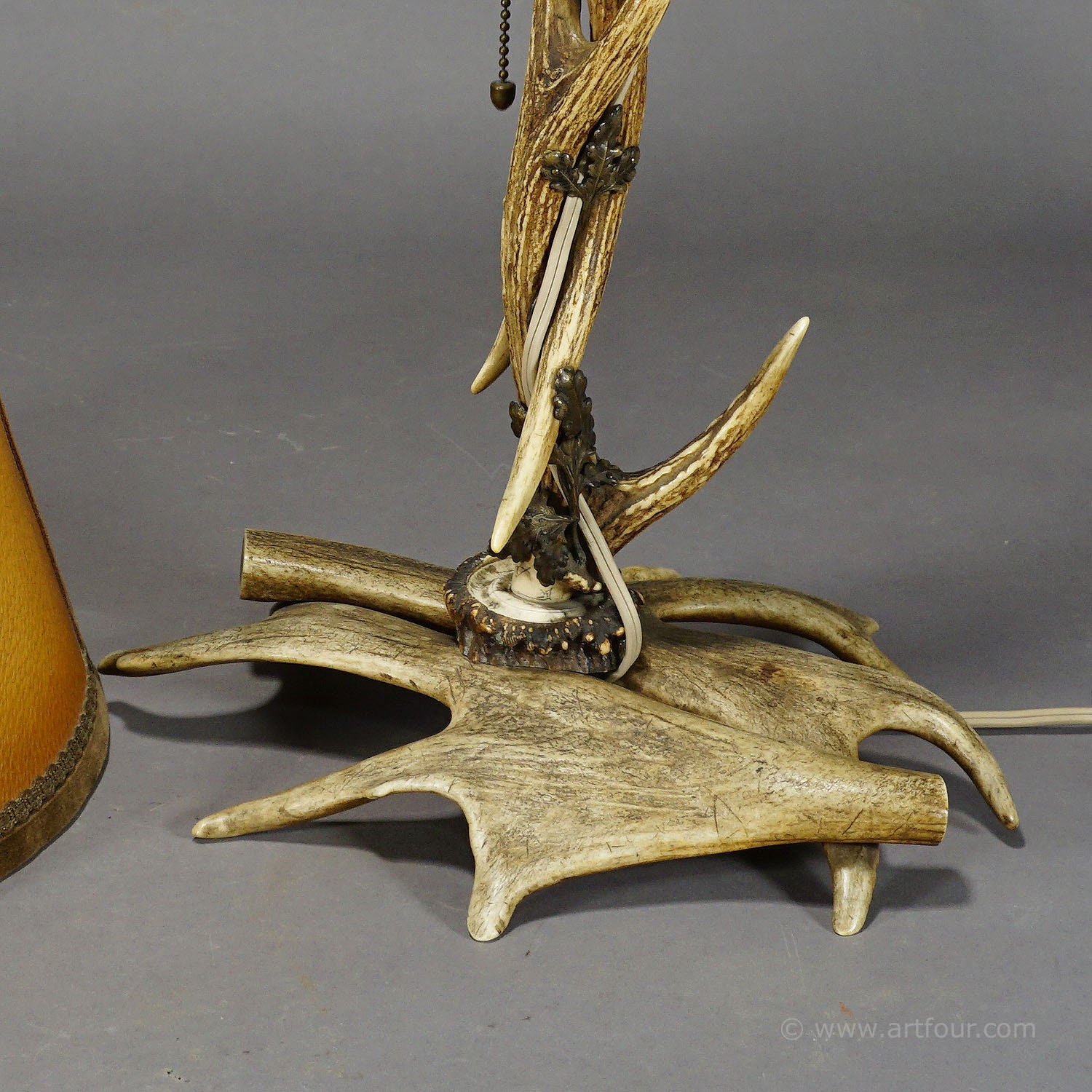 Rustic Antler Desk Lamp With Deer and Virginia Deer Antlers - Etsy