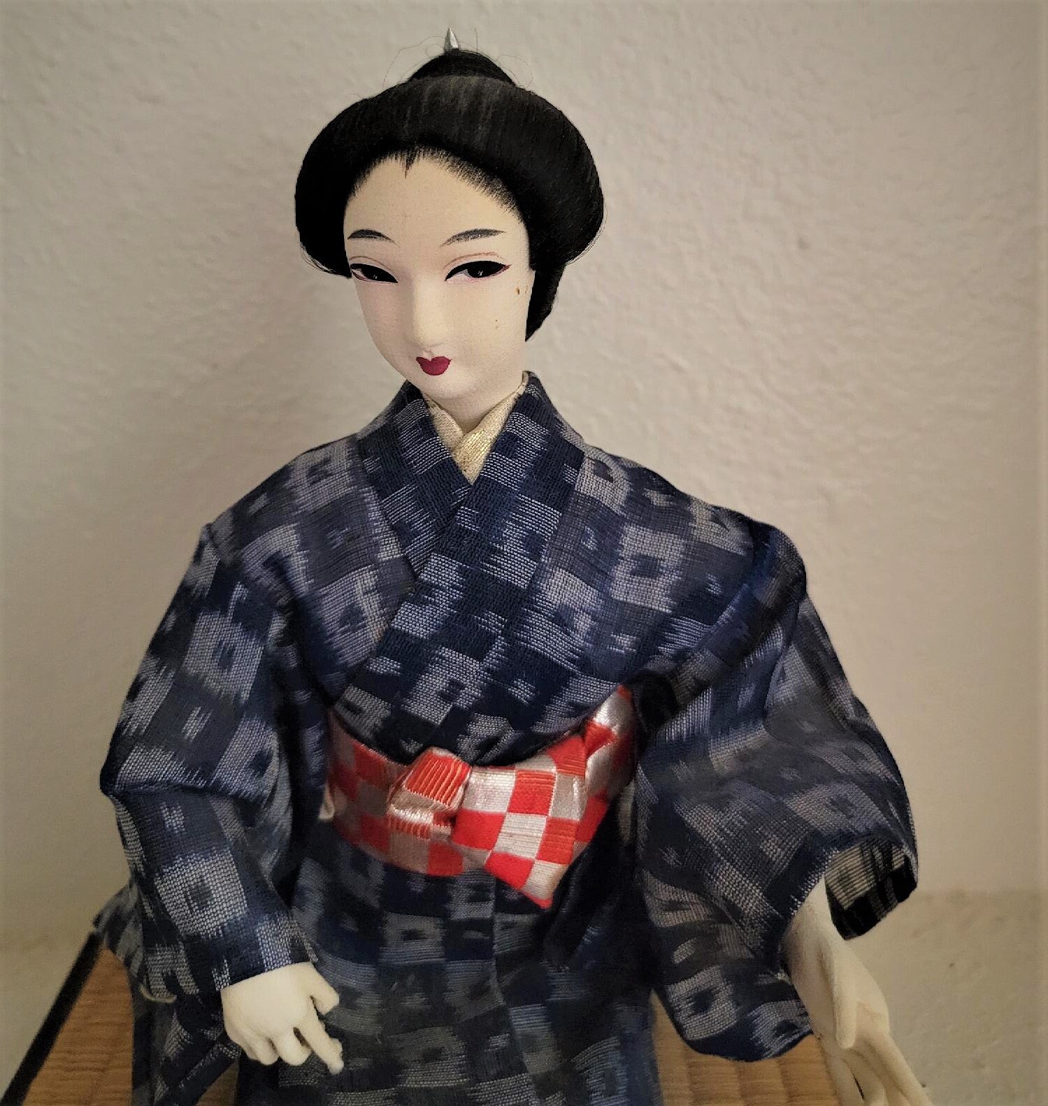 Beautiful Vintage Geisha - Kneeling on Bamboo Like Floor With Wood Base ...