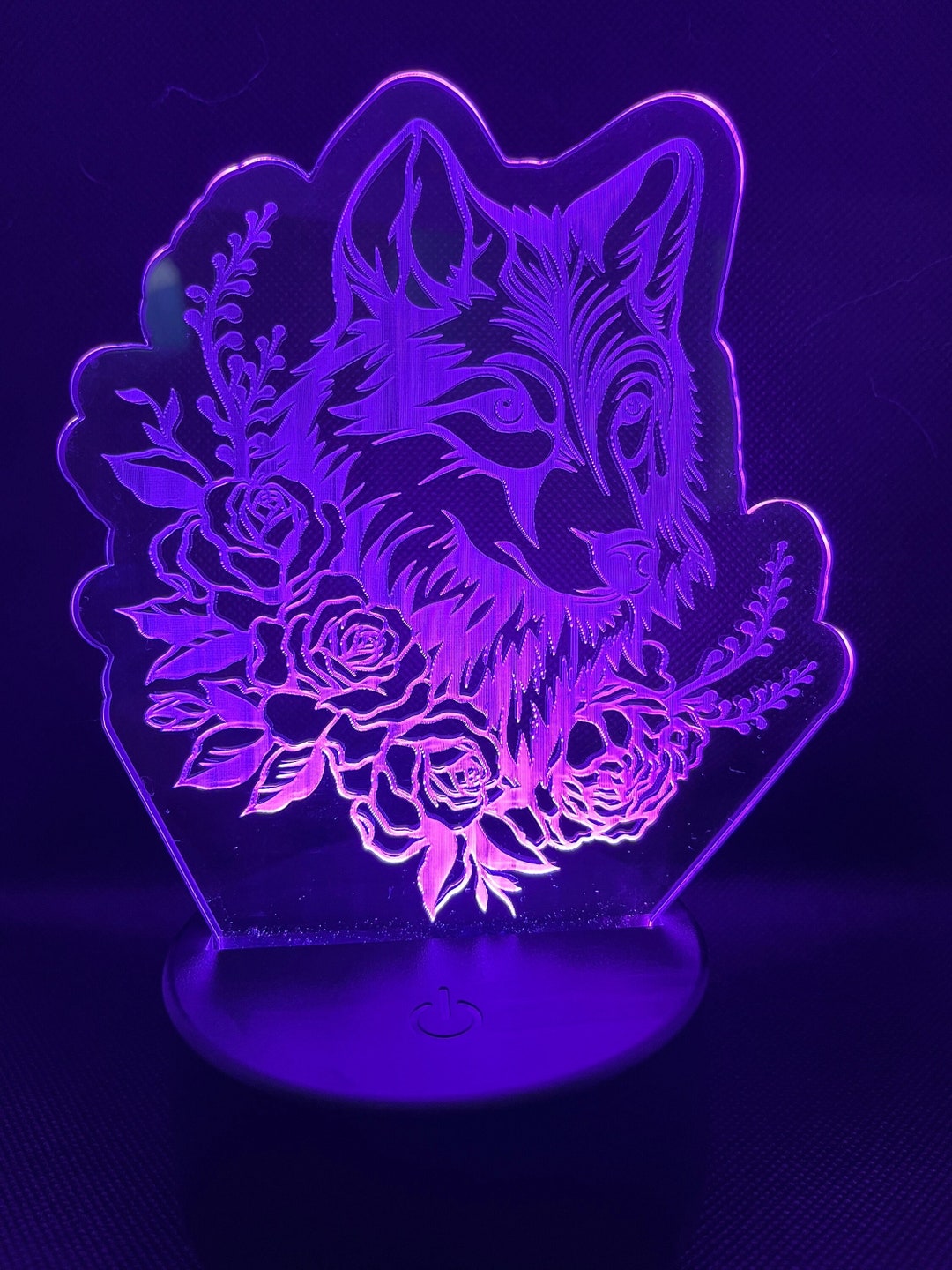 Wolf LED Nightlight With Remote Control - Color Changing Wildlife Night ...