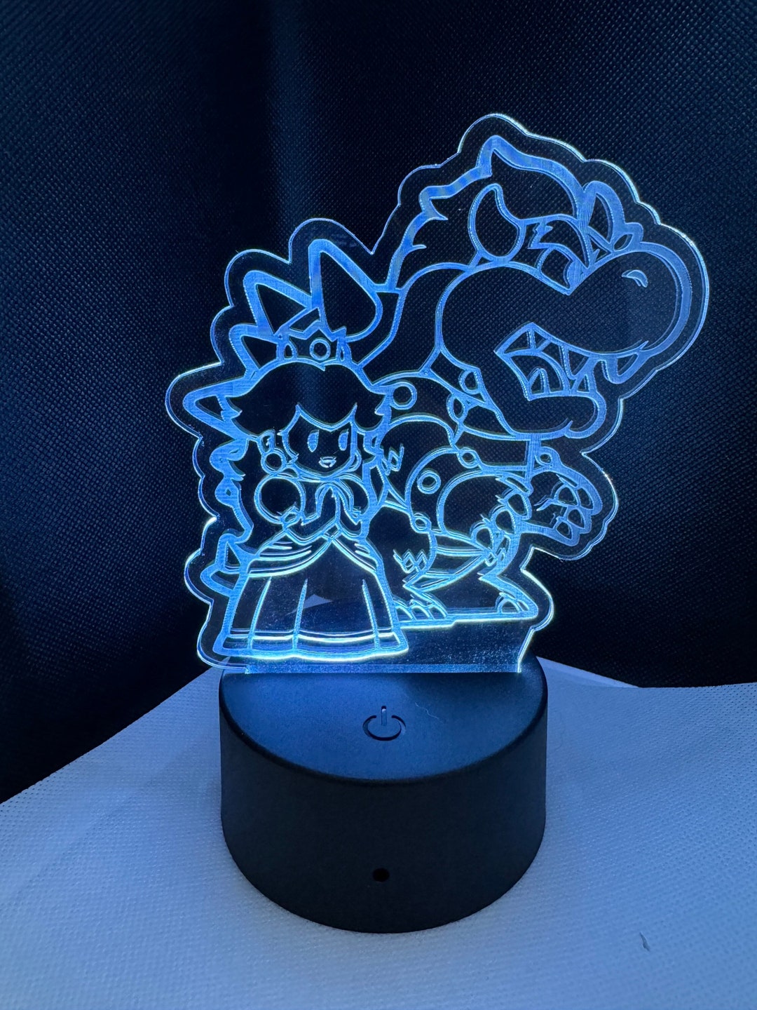 Princess Peach and Bowser LED Nightlight - 16 Colors, 4 Modes, Remote ...