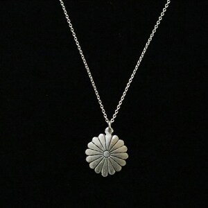 Chrysanthemum Kamon Japanese Kamon Pendant | Etsy