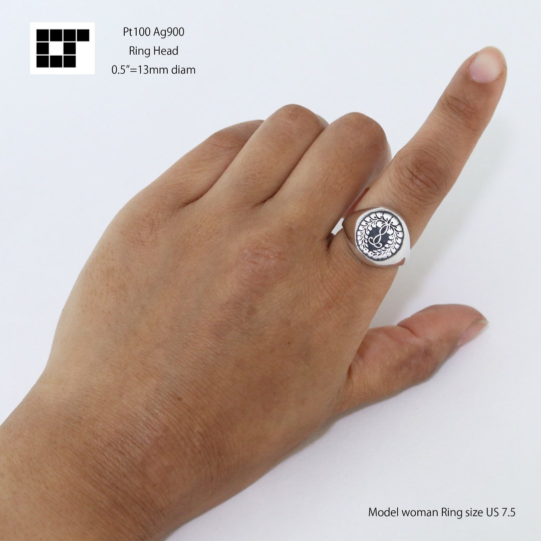 Rokujo Wisteria - Small Ring - Japanese Kamon Ring - Etsy