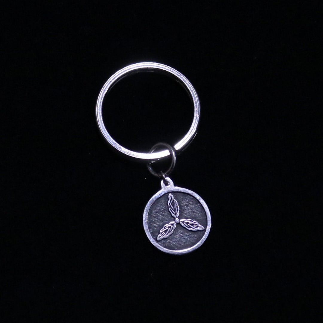 Tosa-oak in a Circle Key Chain Kamon Japanese Family - Etsy