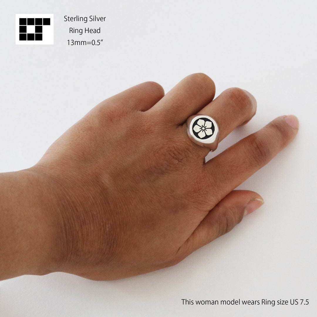 Bellflower in a Circle - Maruni Kikyo - Small Ring - Japanese Kamon ...