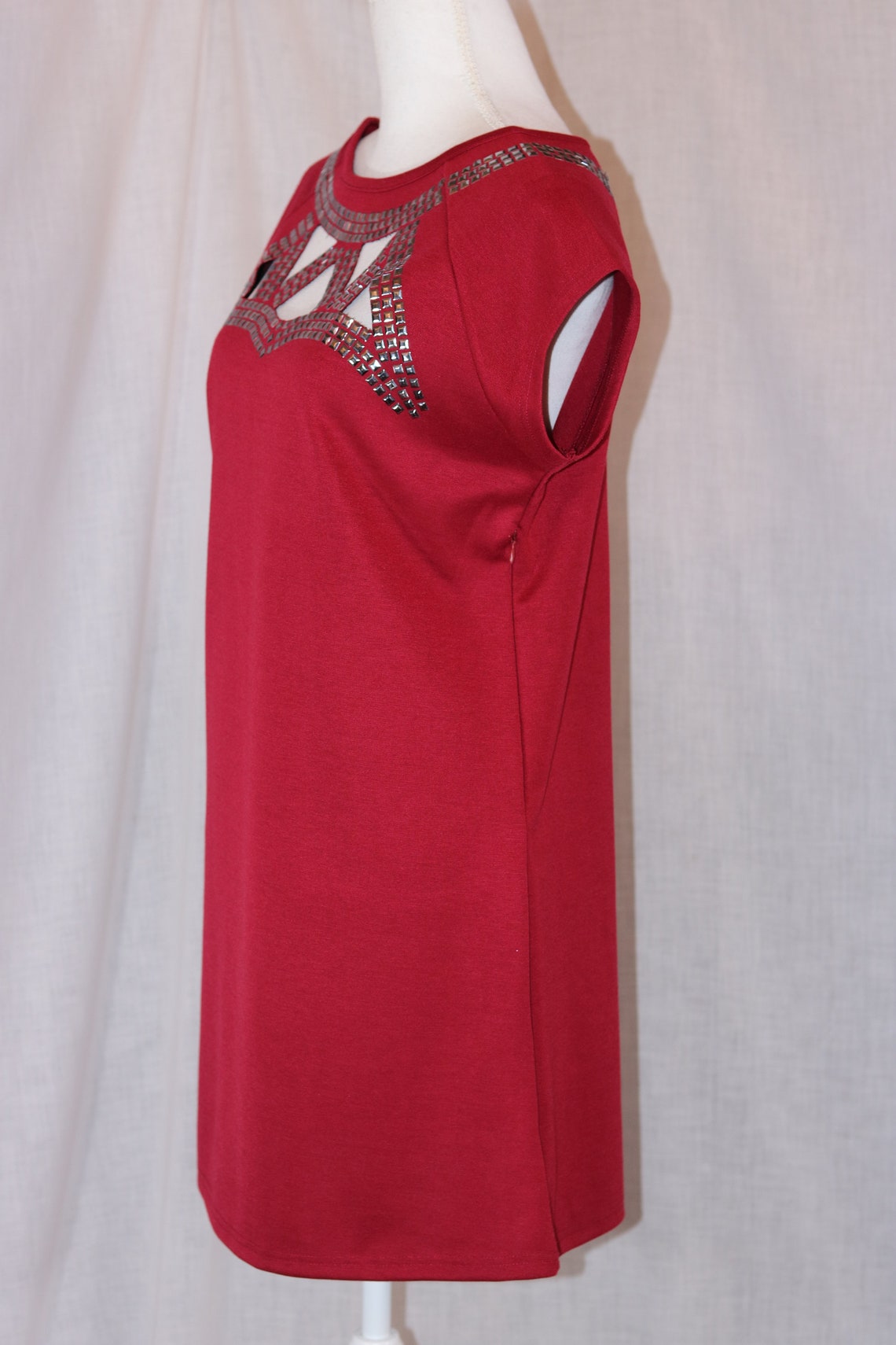 Vintage BCBG Max Azria Red Polyester Triangle Cut Out Studded ...