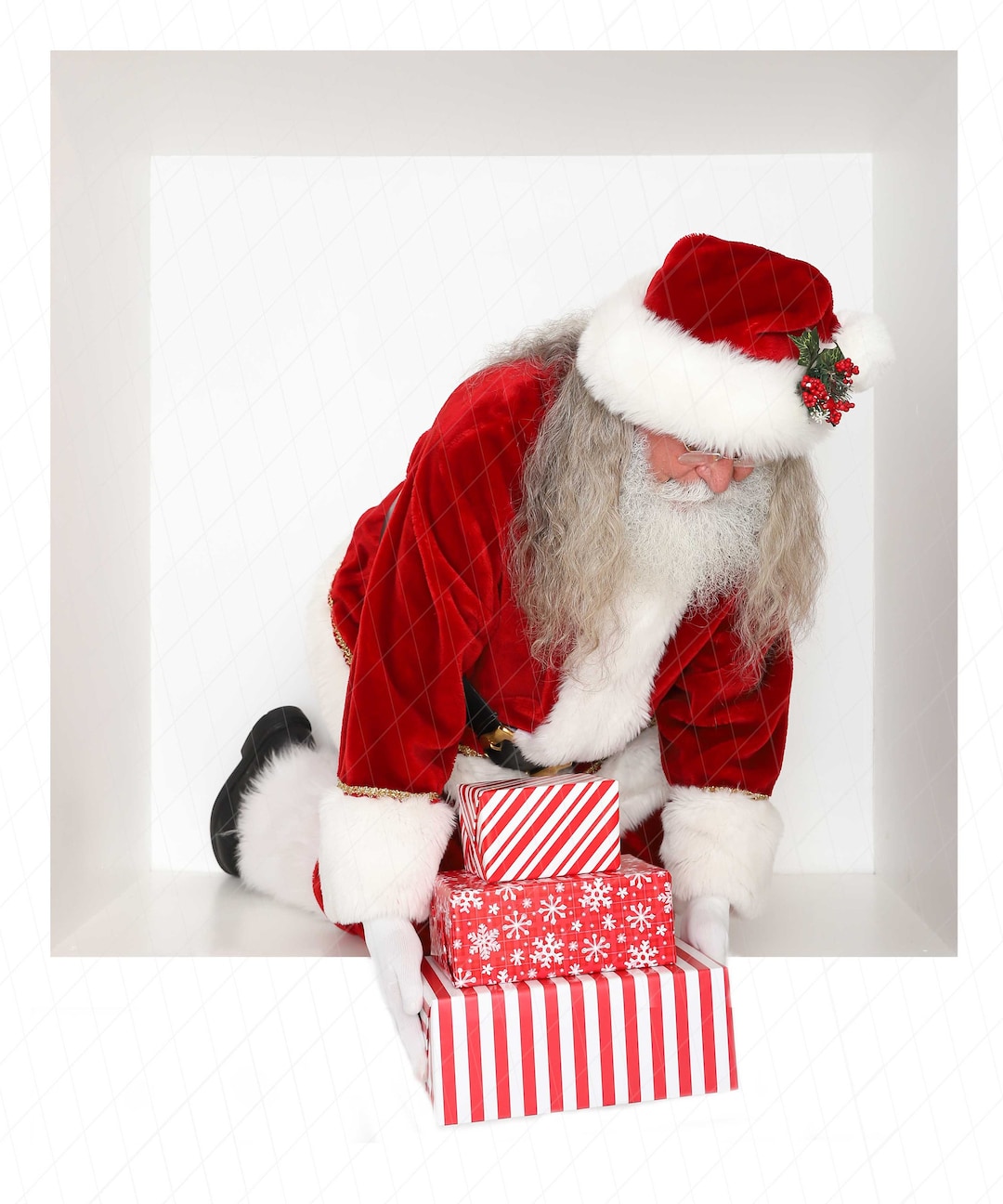 Santa in Box Photography: Christmas Photoshop Template (digital ...