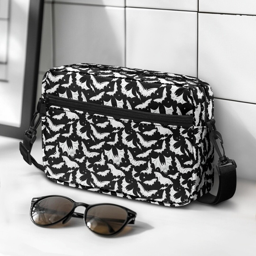 Gothic Bat Shoulder Bag, Spooky Halloween Purse - Etsy