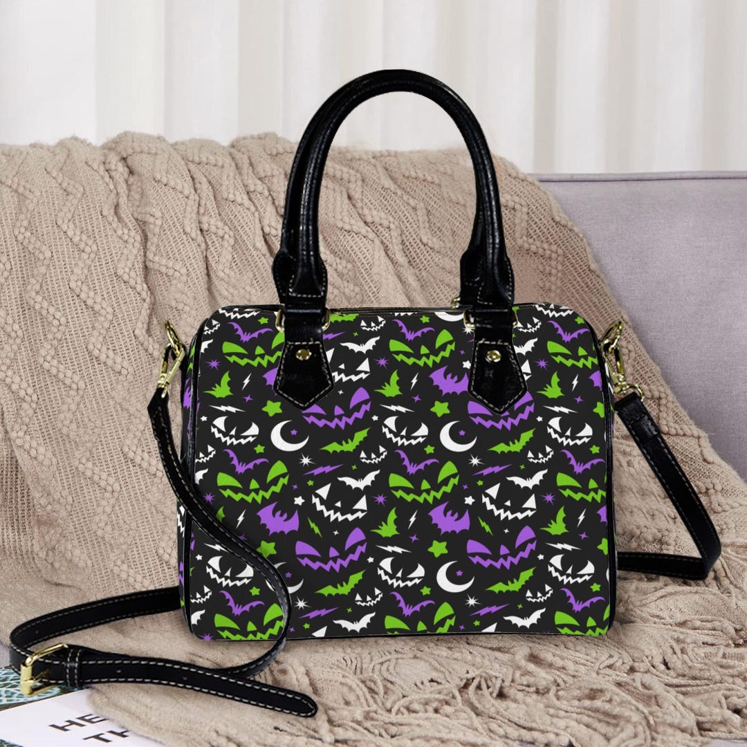 Spooky Halloween Jack-o-lantern Faces Bats Moons Boston Handbag Purse ...