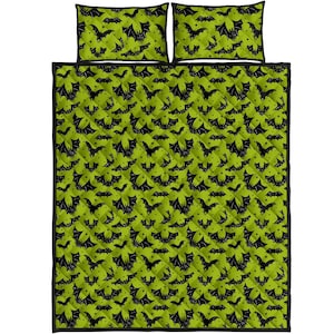 Batty Bats Quilted Blanket Set, Halloween Quilt, Halloween Bedding ...