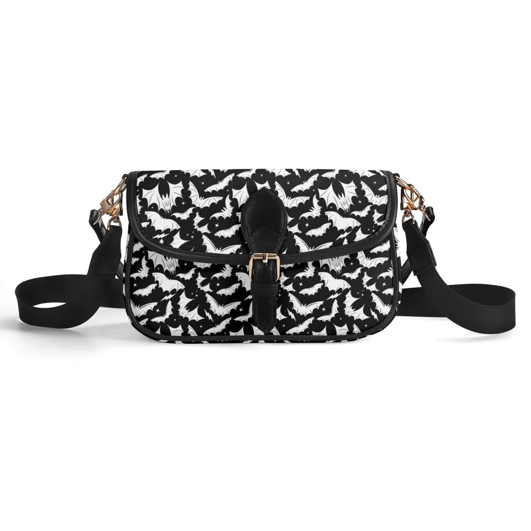 Gothic Bats Black White Purse Handbag, Spooky Halloween Bats Shoulder ...