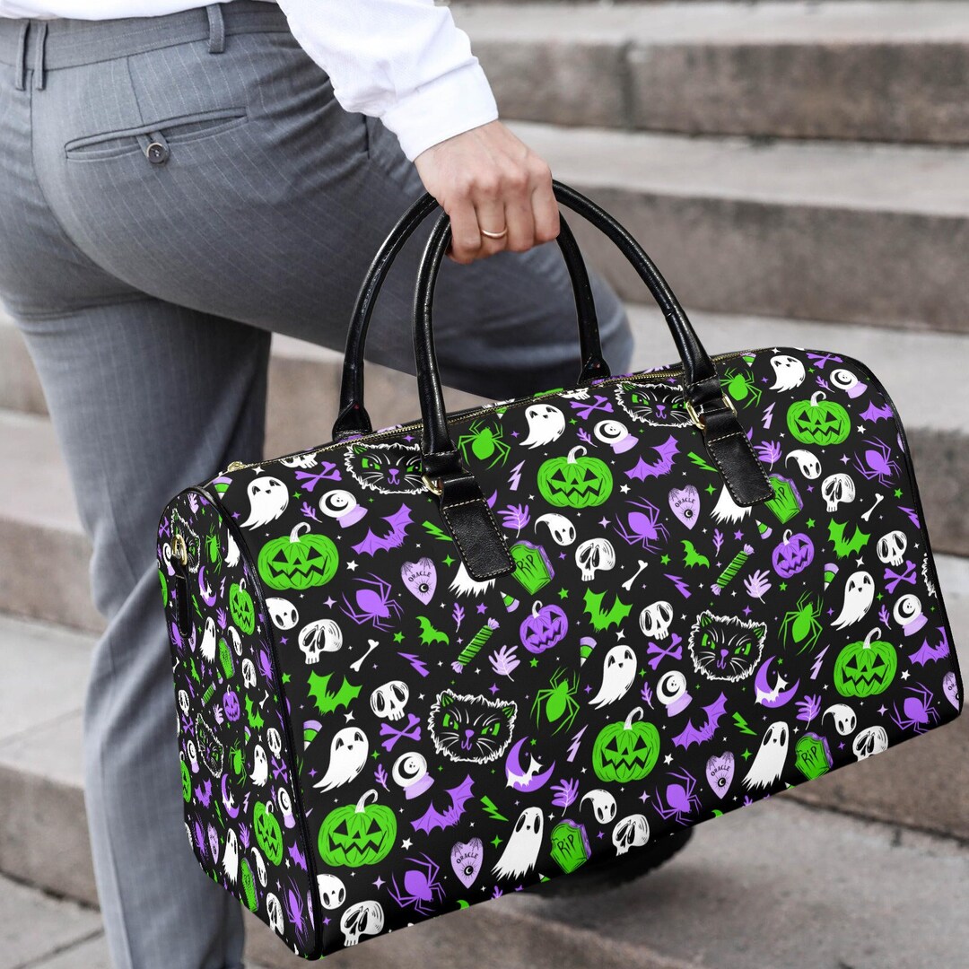 Purple Green Spooky Halloween Travel Bag, Spooky Gothic Black Cat Jack ...