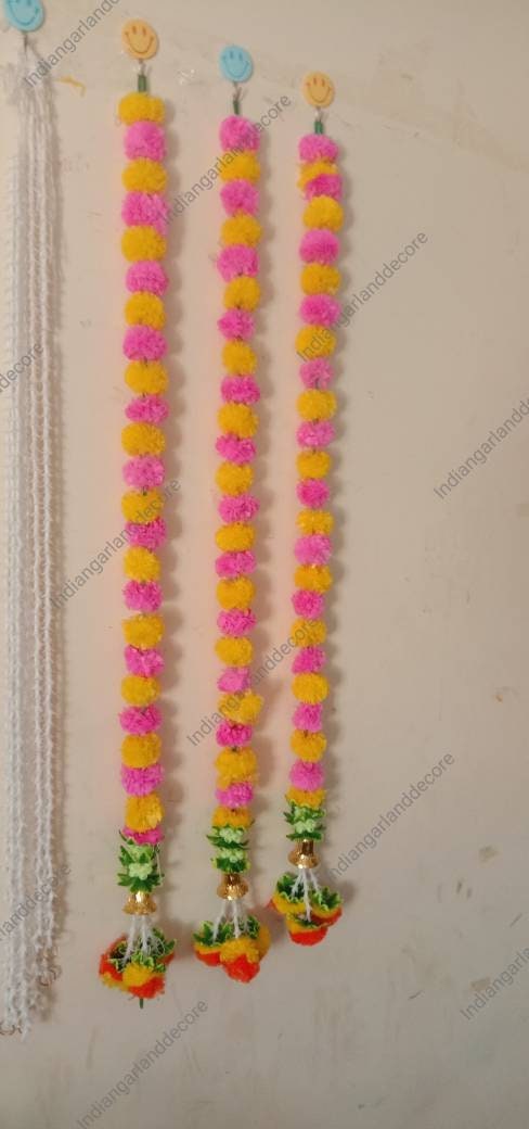 5 Strings of Artificial Pink Yellow Marigold Flower String With Bells ...