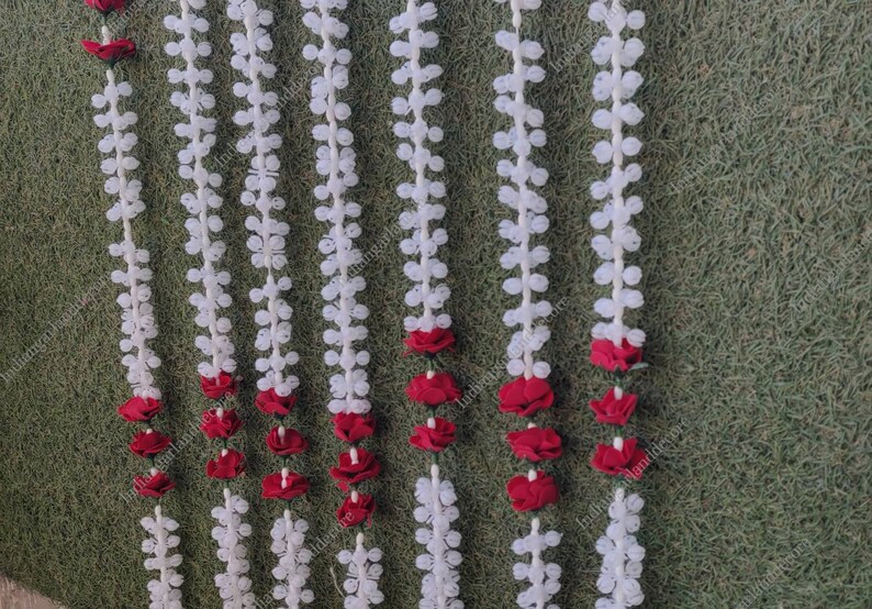 White Beautiful Mogra Strings of Indian Flower Garland Indian - Etsy