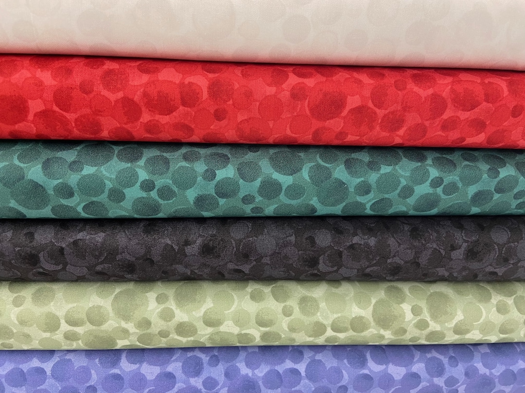 Lewis & Irene Bumbleberries 100% Cotton Fabric by the 1/4 Metre ...