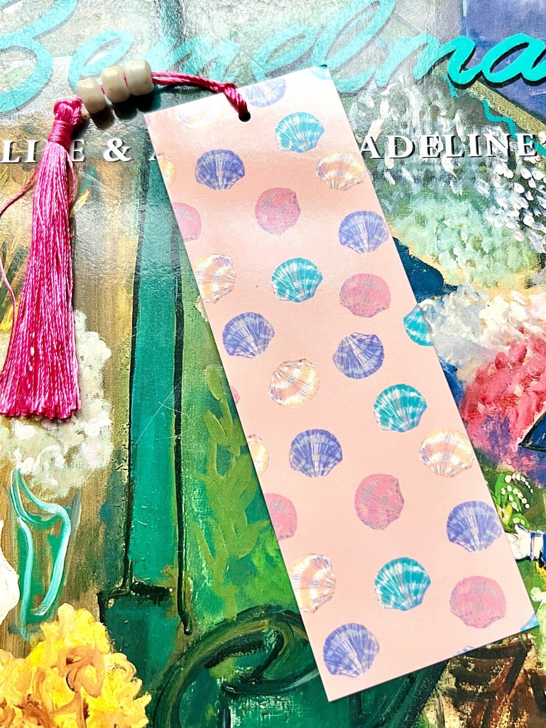 Scallop Shell Bookmark, Beach Aesthetic, Patterned Illustrated Bookmark ...