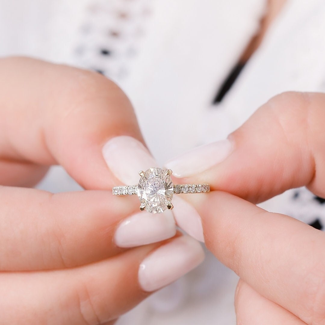 2.5 Carat Oval Diamond Ring, Oval Engagement Ring, Oval Cut Diamond ...