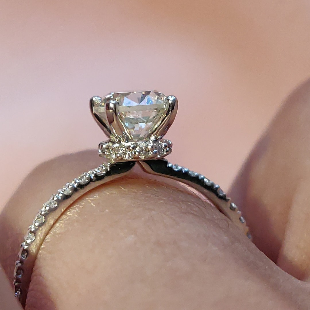 1 CT Classic Solitaire Round Cut Diamond Anniversary Ring Fine Jewelry ...