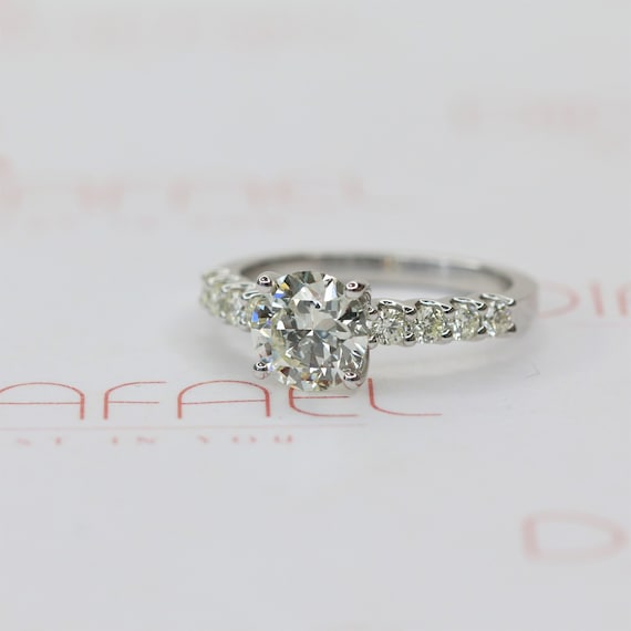 AMAZING Round Diamond Engagement Ring Classic Diamond | Etsy