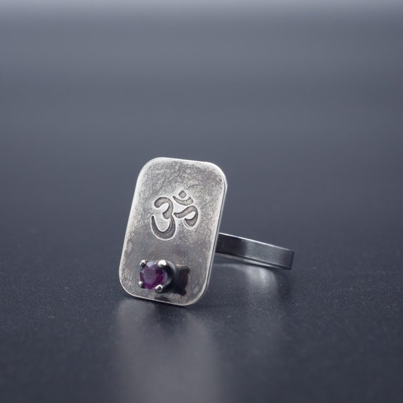 Hand Forged Aum Signet Ring With Natural Gemstone in .925 Om | Etsy