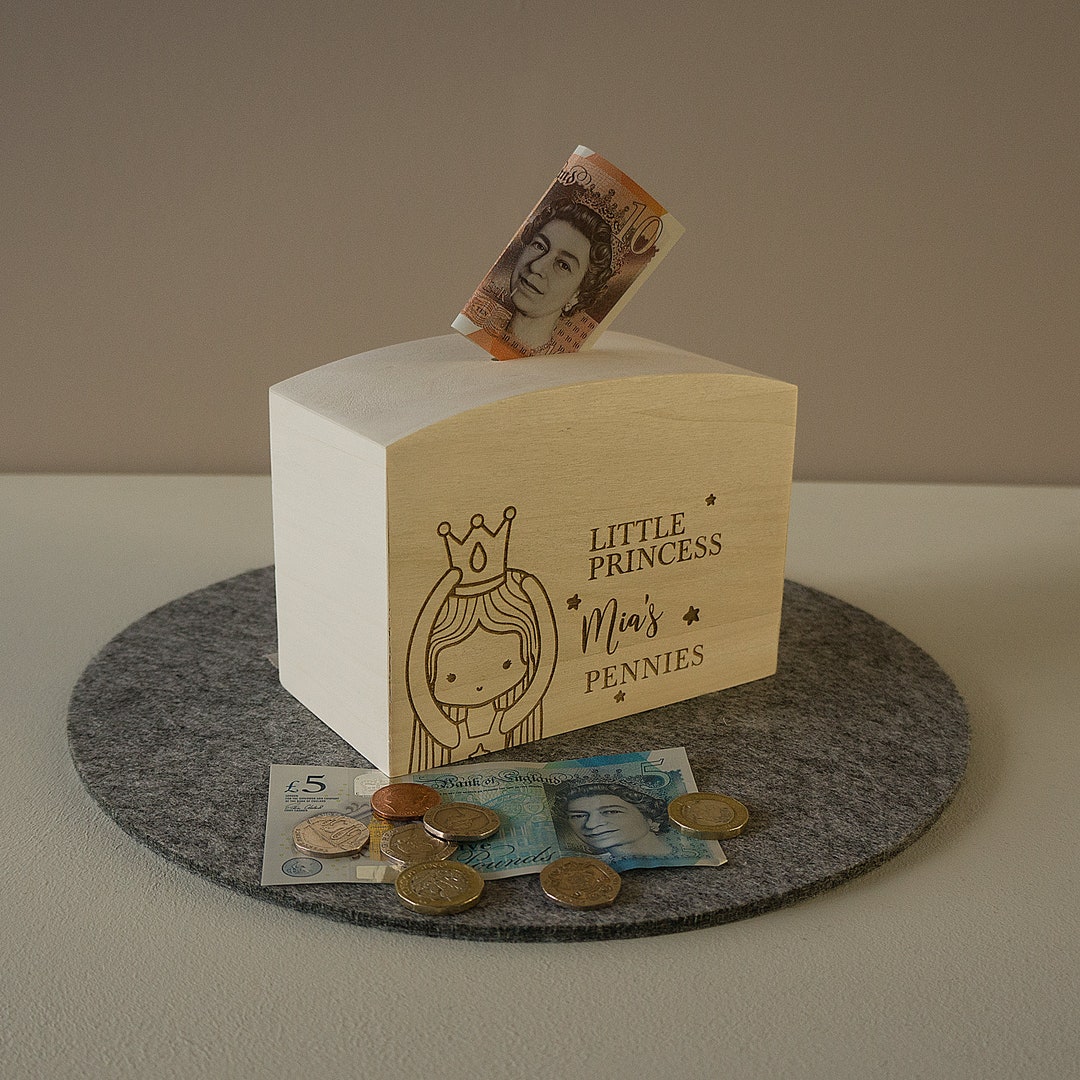 Personalised Princess Money Box. Custom Engraved Wooden Savings Piggy ...