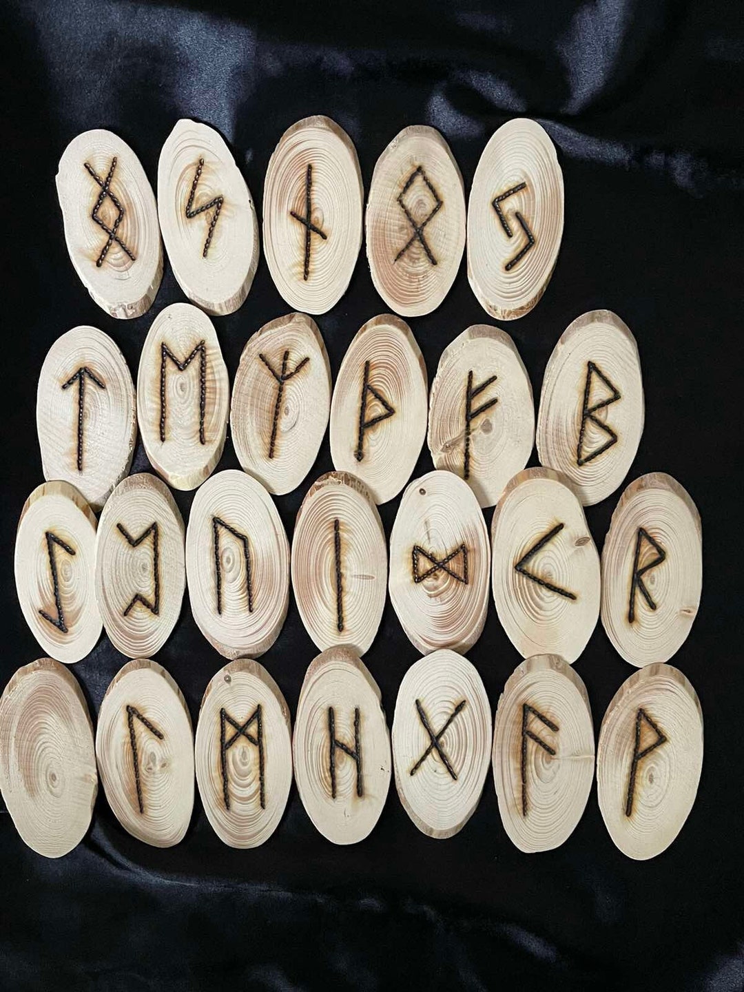 Wooden Runic Set, 25 Pieces. Wood Runes Elder Futhark - Etsy