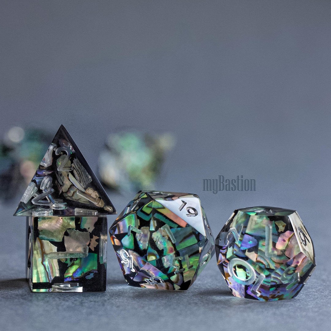 Mysterious Sea - Handmade Resin Sharp Edge Dnd Sea Shell Polyhedral ...
