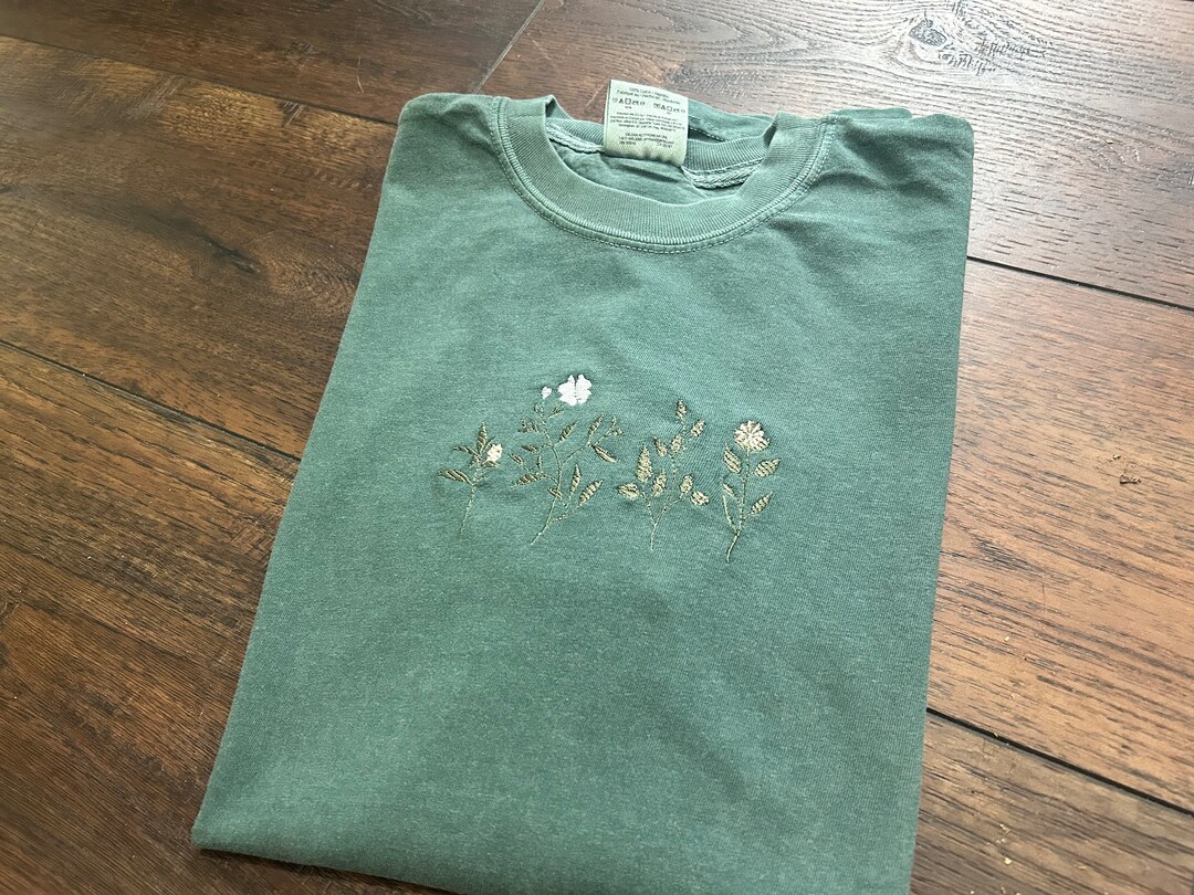 Floral Embroidered T-shirt: Green Blue Spruce Boho Tee - Etsy