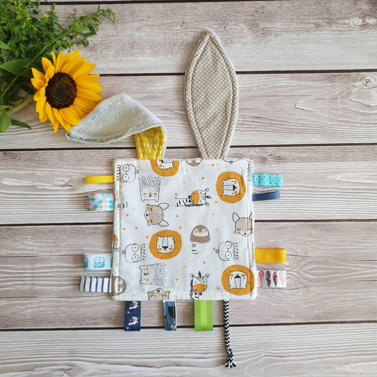 Taggy blanket store