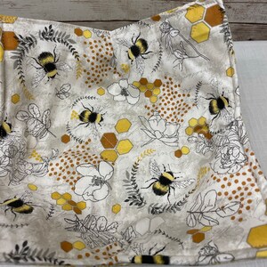 Bowl Cozy, Buddy, Bees, Honey Combs, Potholder - Etsy