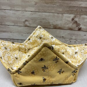 Bowl Cozy, Buddy, Bees, Honey Combs, Potholder - Etsy