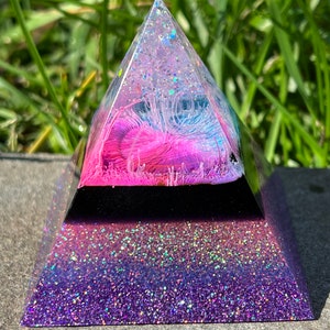 Ink Drop Galaxy Resin Pyramid - Etsy
