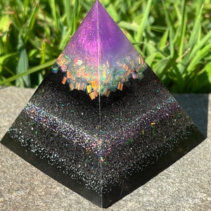 Purple Glitter Resin Pyramid - Etsy